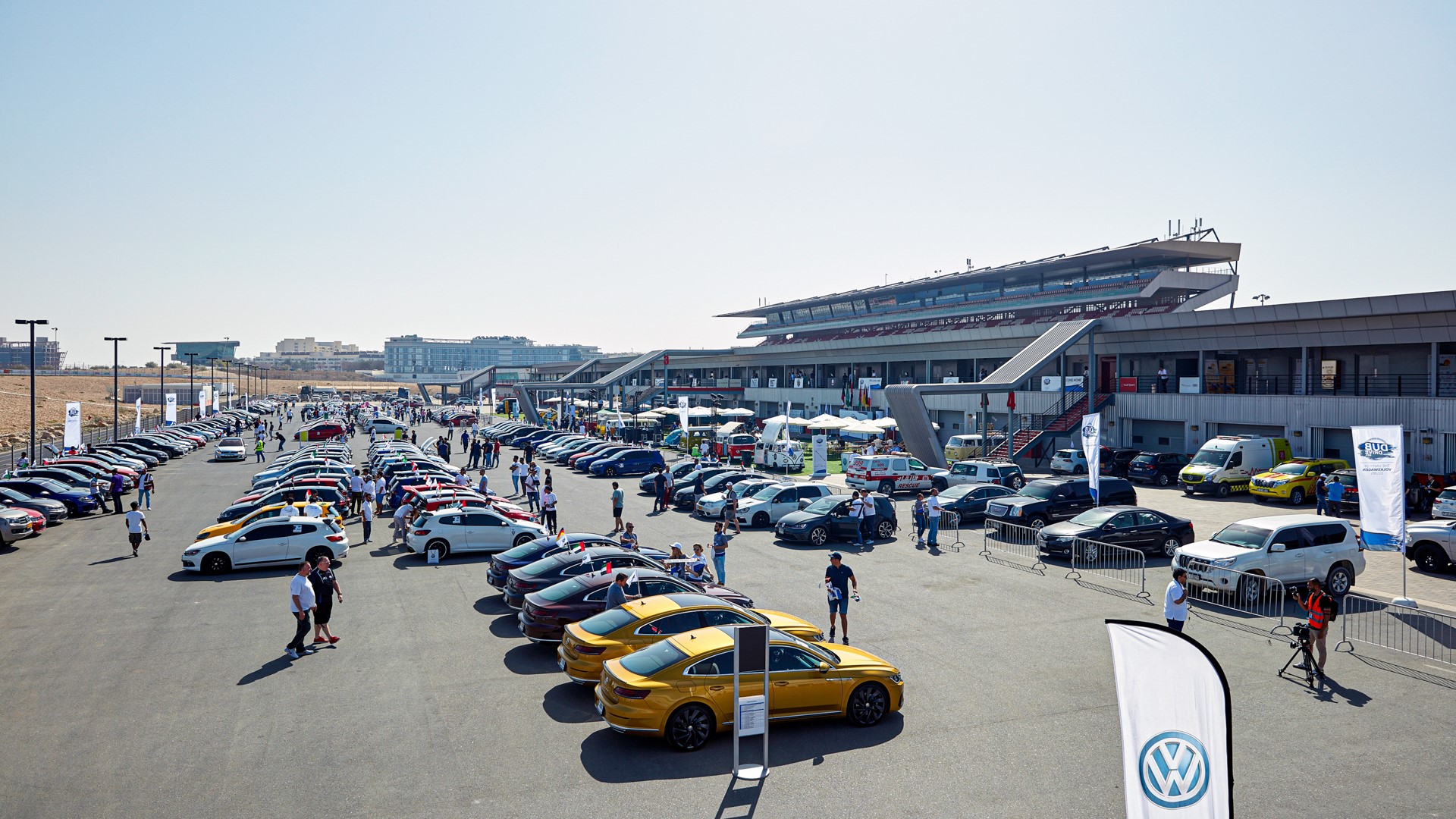 Volkswagen - Dub Drive GCC 2018 - First and Ten Productions