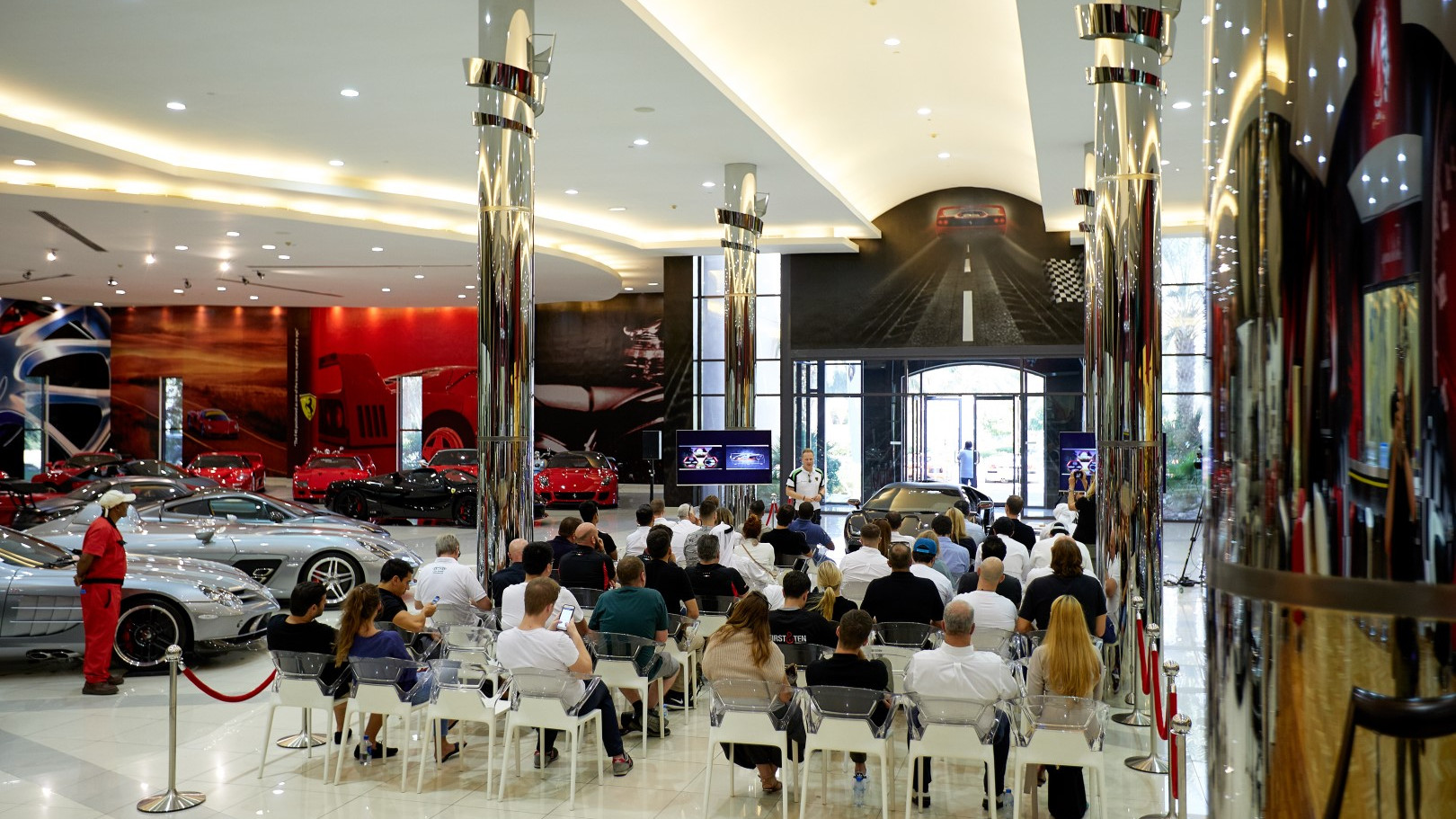 Supercar Owners Club Circle – Dubai Trip - First and Ten Productions